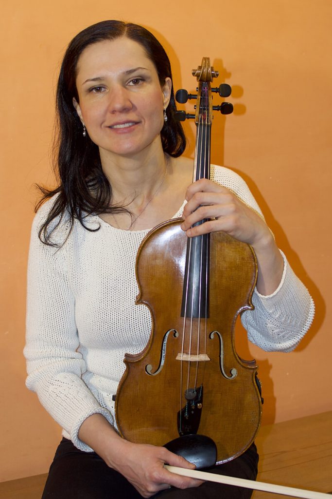 Anna Lewis - Tabea Zimmermann