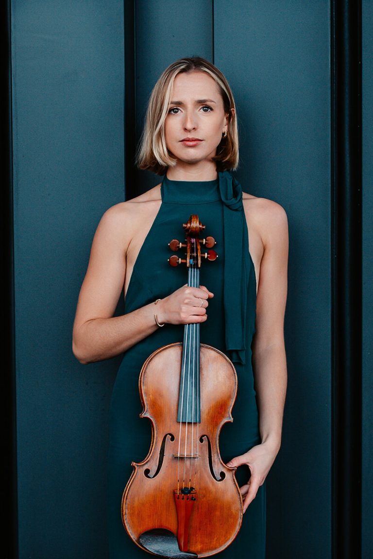 Natalie Loughran - Tabea Zimmermann